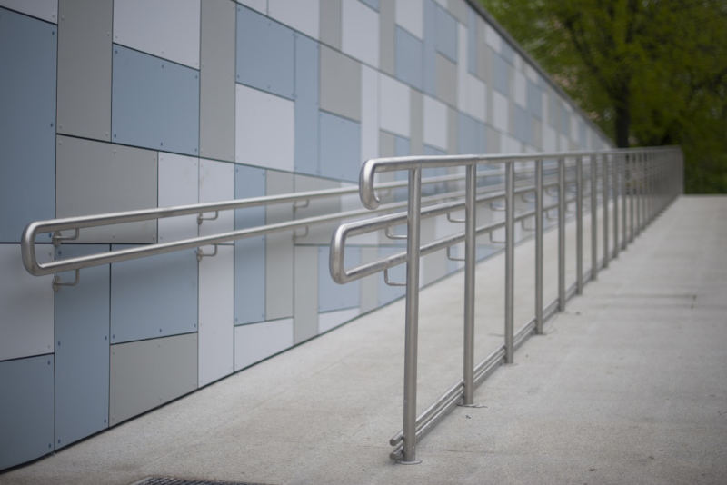 Outdoor Accessibility Solutions - Axis Lifts